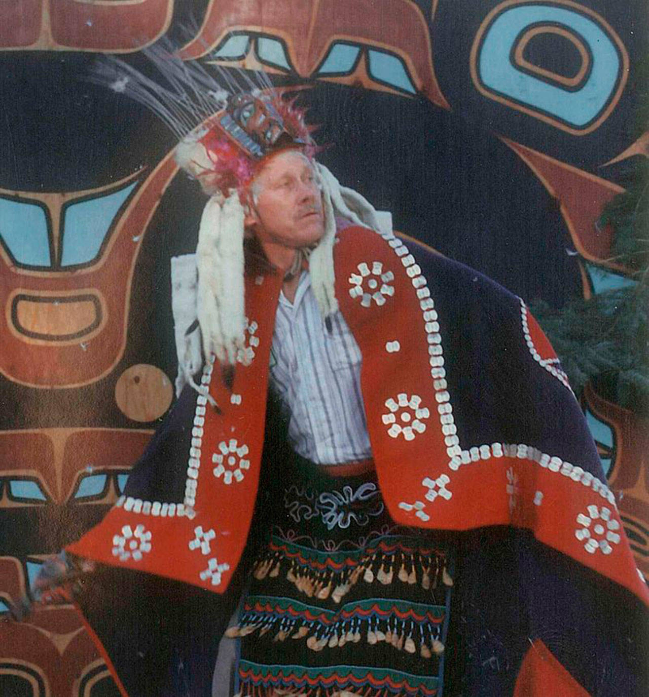 Northwest coast artist Bill Holm discusses San Juan Islands Museum of ...