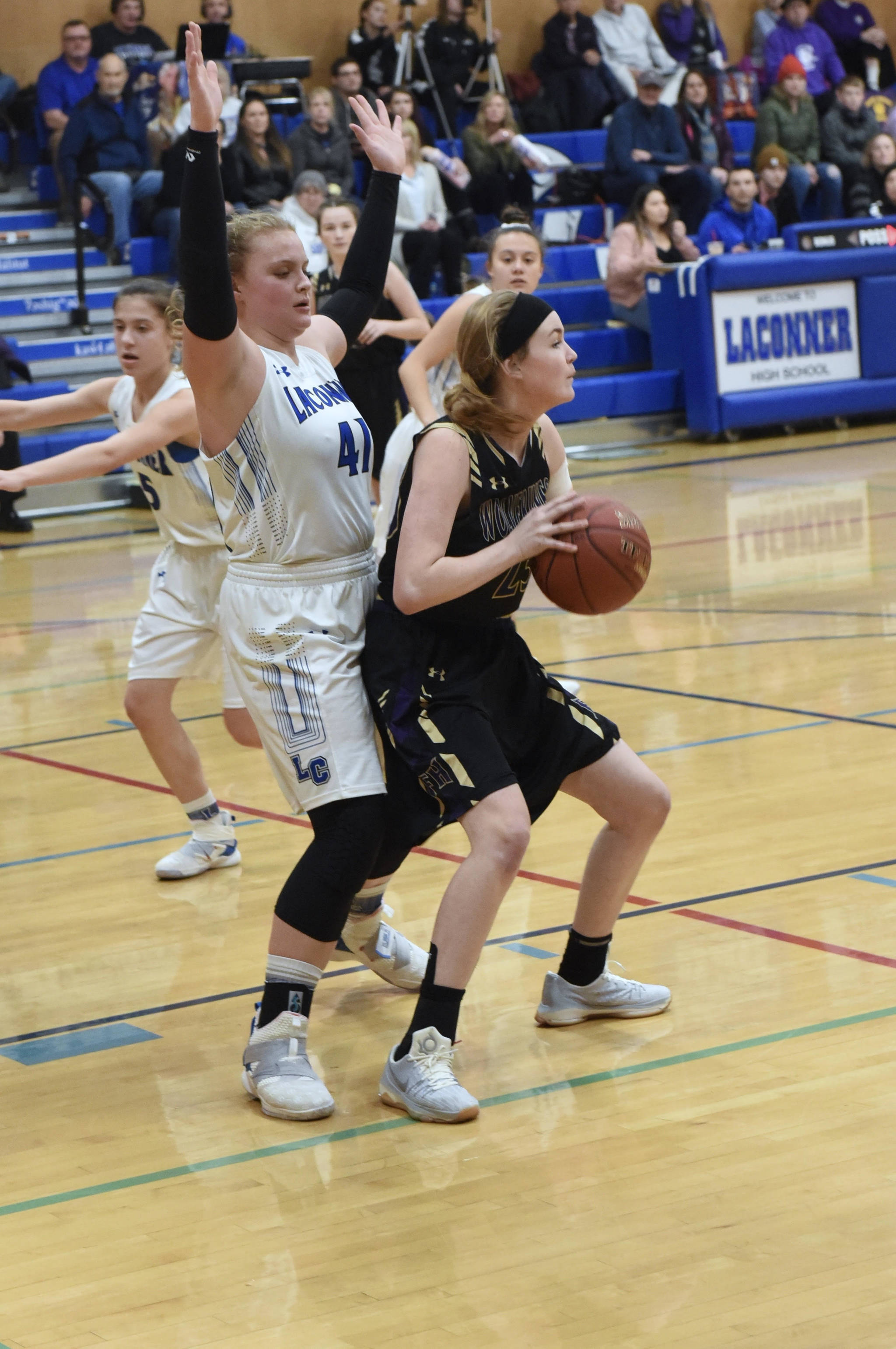 Friday Harbor boys basketball overtake Braves, girls come up short ...