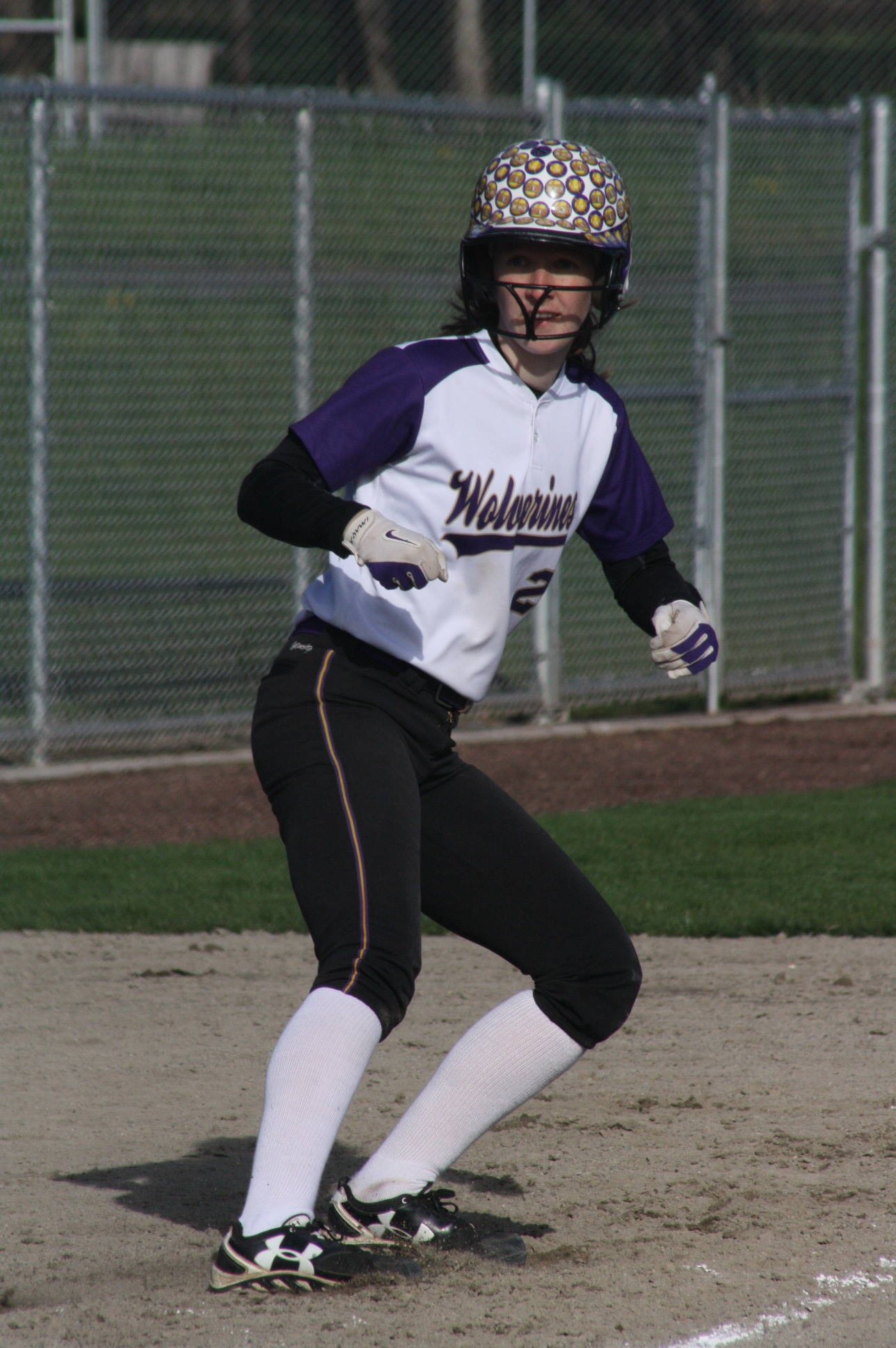 Wolverines softball beats the Braves | The Journal of the San Juan Islands