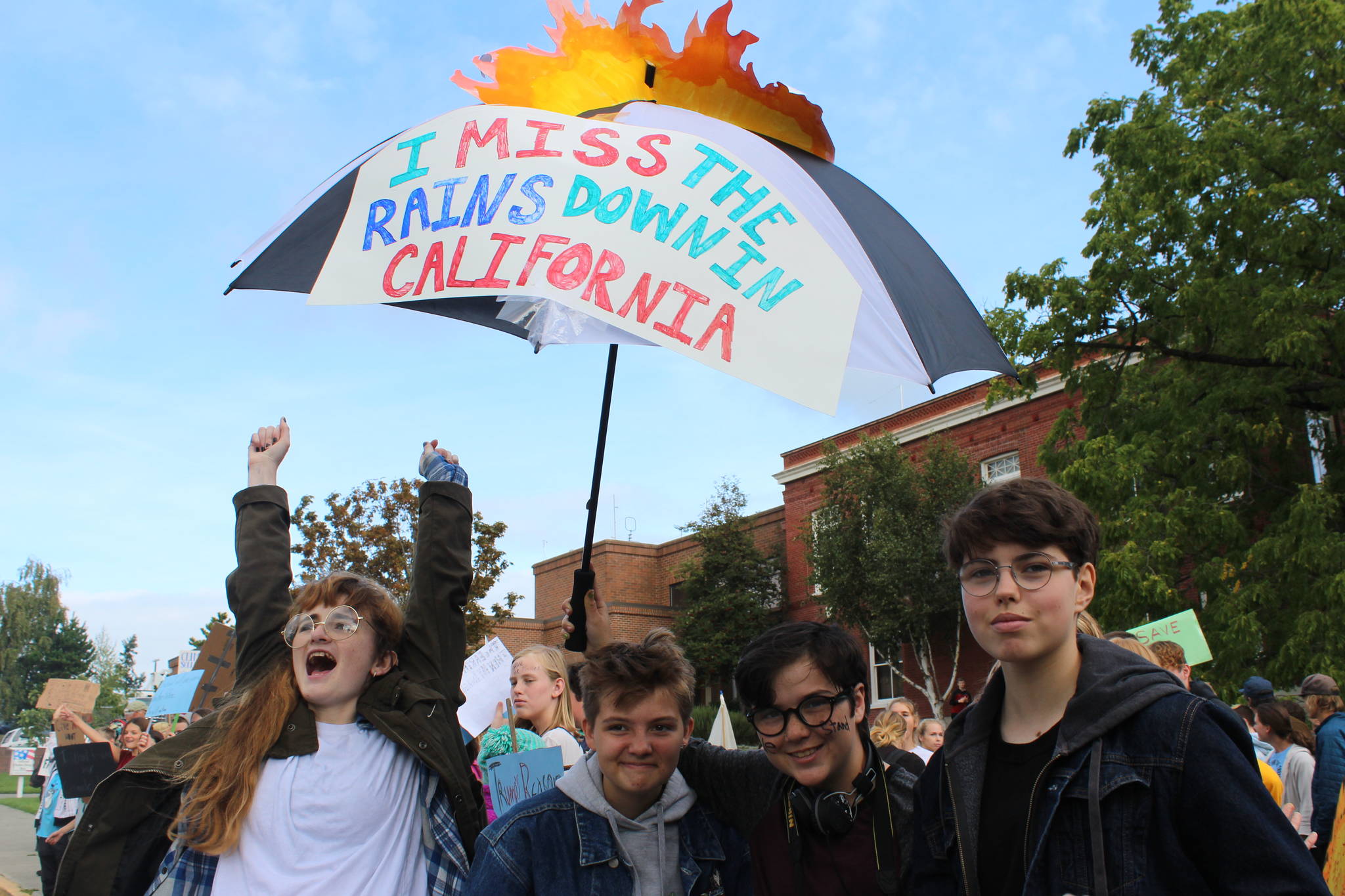 Students and adults rally for the climate | The Journal of the San Juan ...