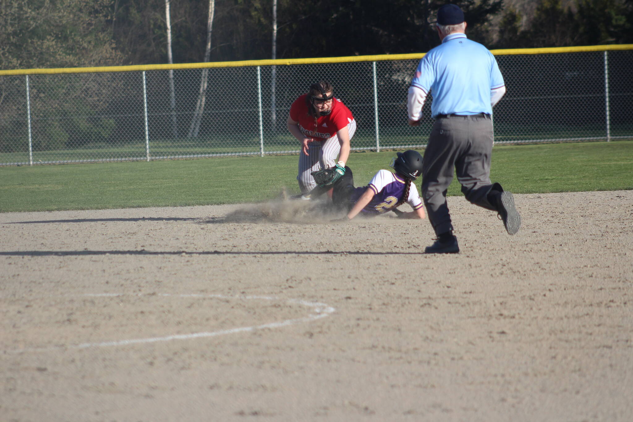 Lady Wolverines squash Coupeville in 14-13 victory! | The Journal of ...