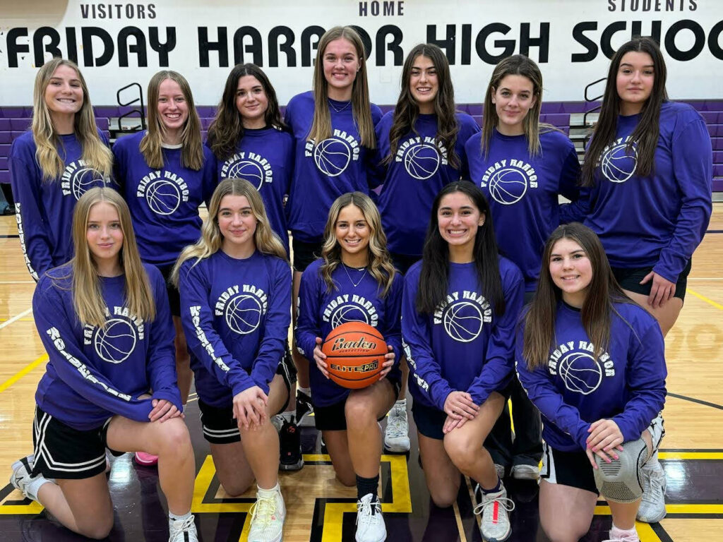 Wolverines’ girls’ basketball team has some fresh faces and loads of ...